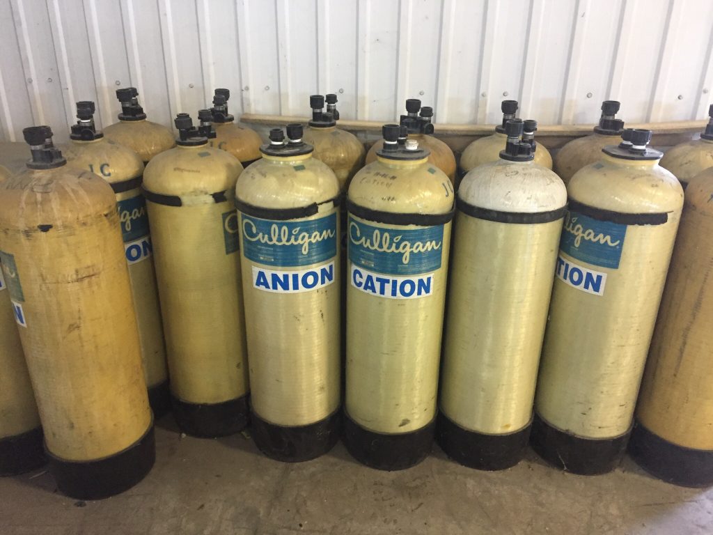 DI Bottles | Equipment | Miscellaneous | The Exchange by ISC